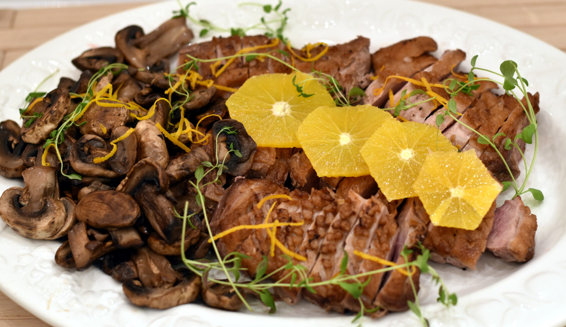 Andebryst à l'orange med appelsinsauce | Dagens tallerken