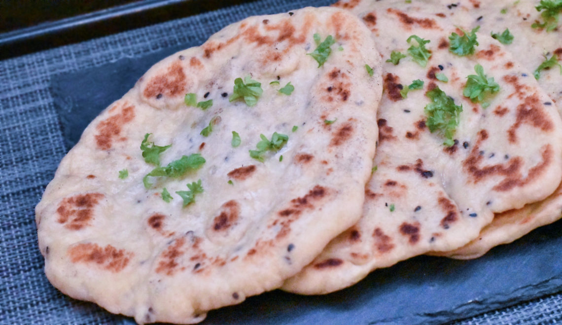 Naan - indiske fladbrød - den bedste opskrift - Dagens tallerken